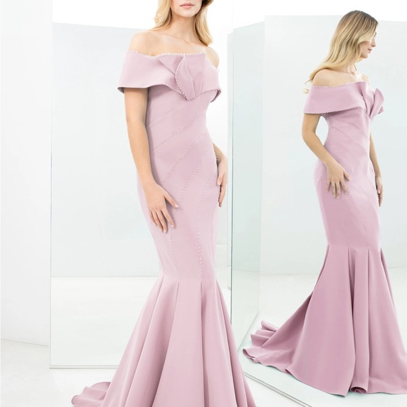 Alexander By Daymor | Dresses | Alexander By Daymor Quartz Color Gown ...